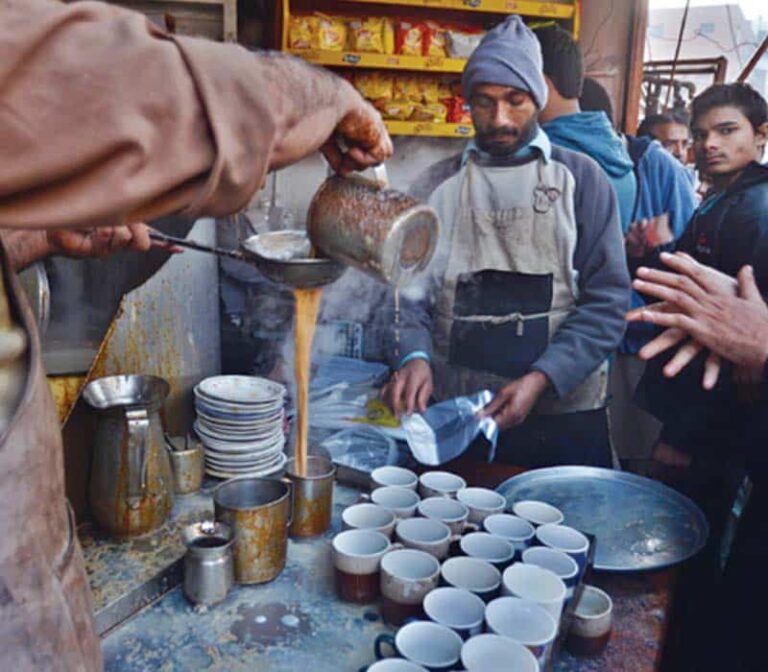 The Culture of Tea in Pakistan: Exploring the Various Types of Chai ...